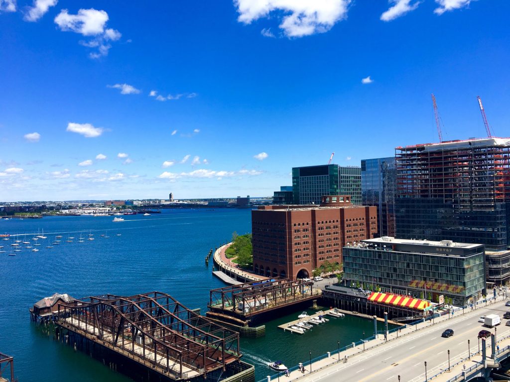 harborwalk-downtown - Boston Harbor Now